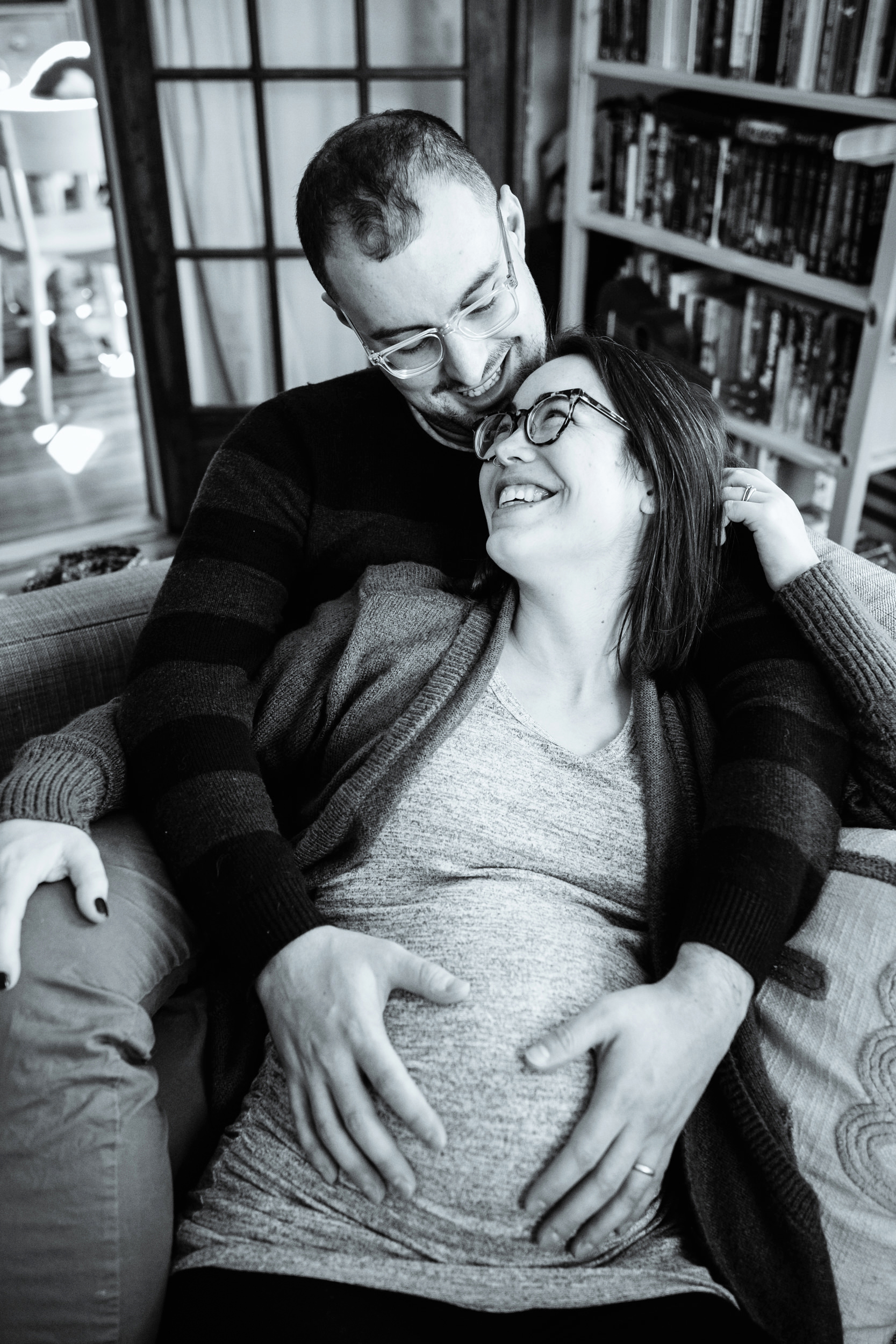 Alli + Gus – Cozy At-Home Lifestyle Maternity Photos, Boston MA ...